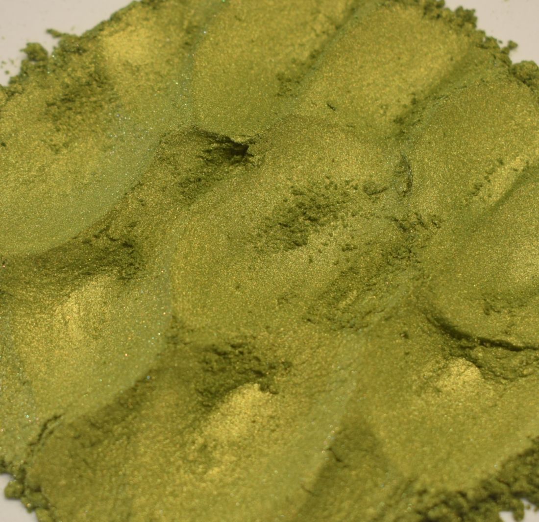 Custom Paint with Olive Green Pearl Mica Pigment. - Vintage Paint